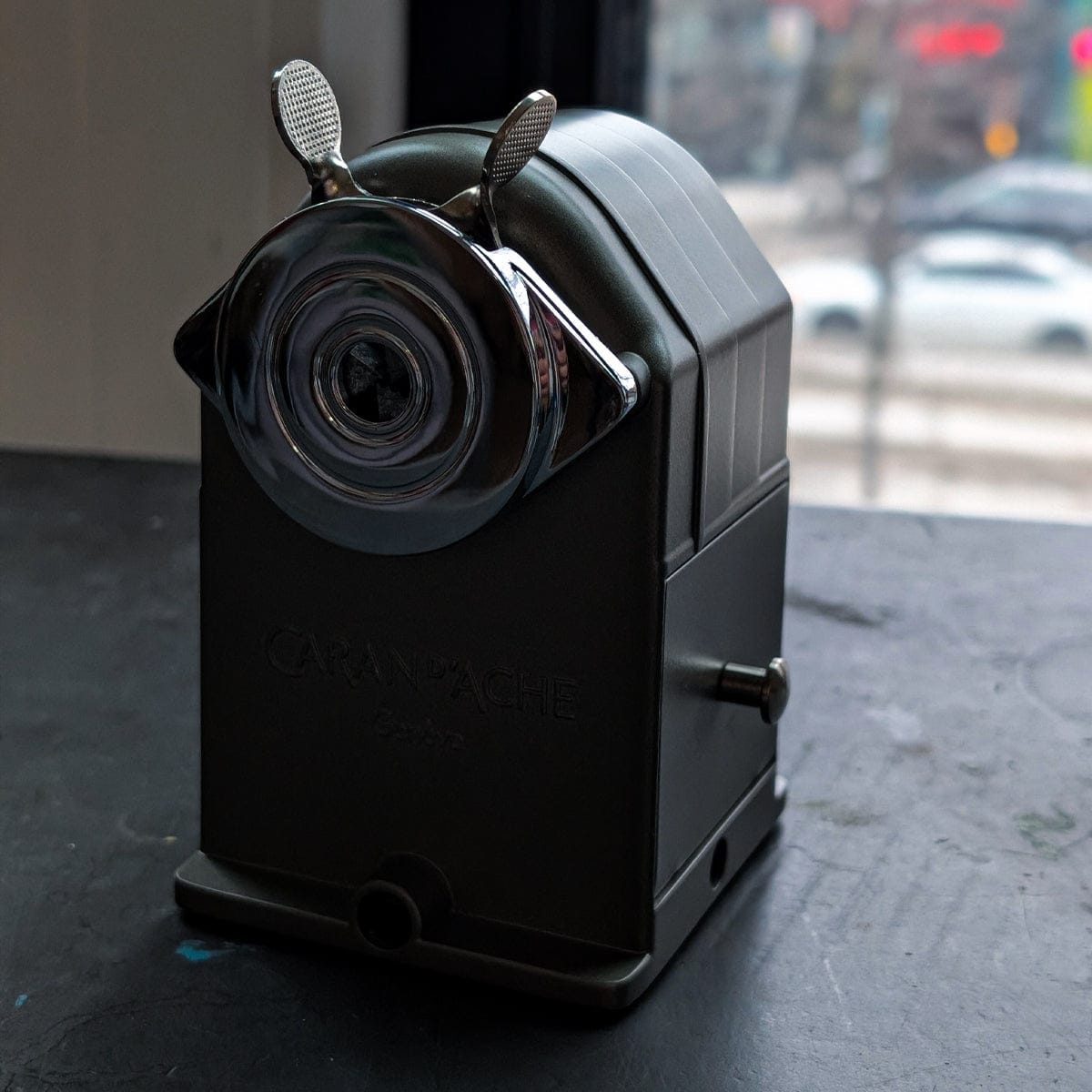 Caran d'Ache - Pencil Sharpening Machine - Standard Edition: Grey ...