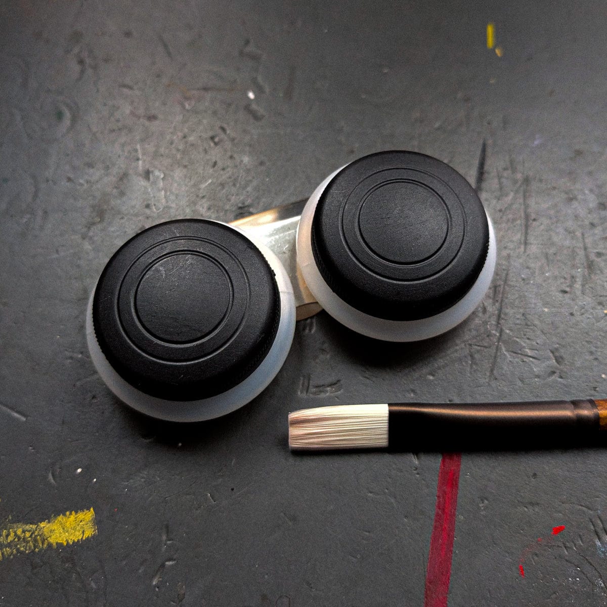 Gwartzman's - Double Plastic Cup with Cap – Gwartzman's Art Supplies